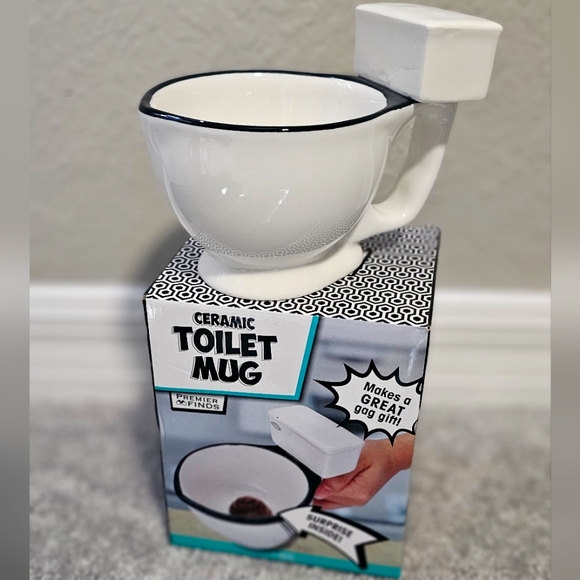 Premier Finds | Dining | Ceramic Toilet Mug Funny Gift Nwt | Poshmark
